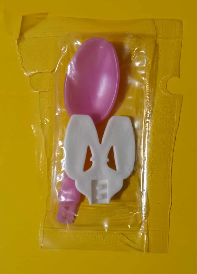 1991 General Mills Trix Rabbit Color Changing Spoon Cereal Box Prize ...