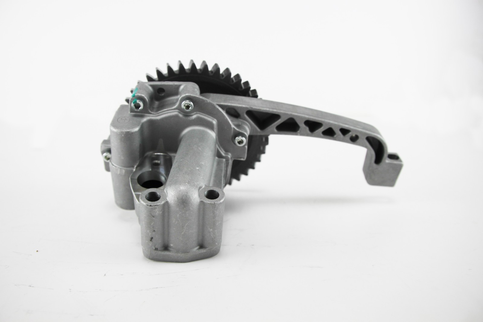 VW Volkswagen Transporter & Touareg 2.5 TDi PD Oil Pump | 070115103A | eBay