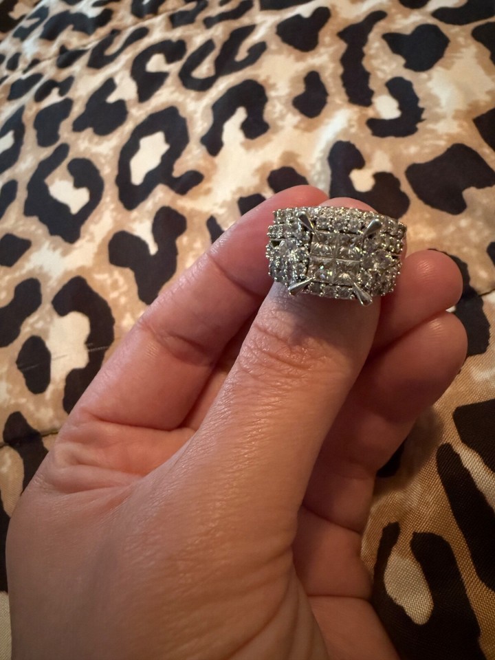 engagement ring size 4 CTTW 14 KW quad is a the description 3piece ...