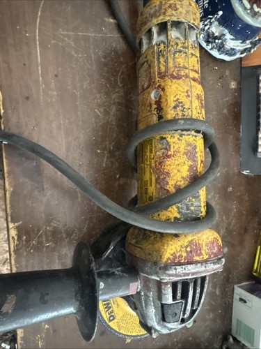 DeWalt DWE402 4-1/2 in. (115mm) Small Angle Grinder With Handle | eBay