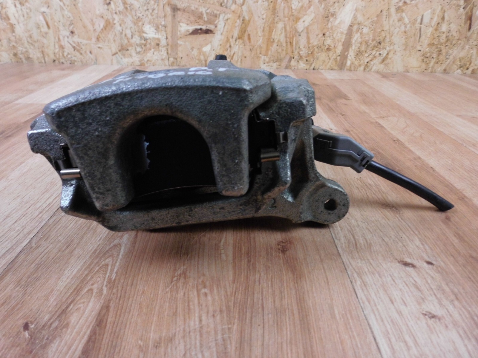 Mitsubishi Outlander III MK3 brake caliper rear right 4605C044 ^^^ | eBay