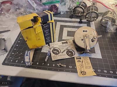 Reels - Alvey Side Casting Fishing Reel Wood