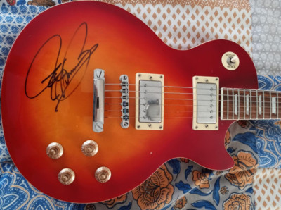 JOE BONAMASSA AUTOGRAPHED SIGNED GUITAR PHOTOS & PASS kwd gibson fender ...