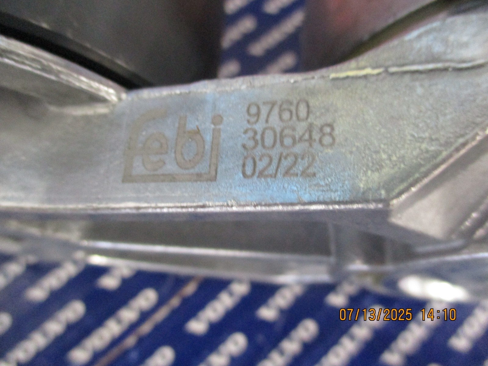 Volvo D12 belt tensioner HD 21422767 Febi brand made in Germany | eBay