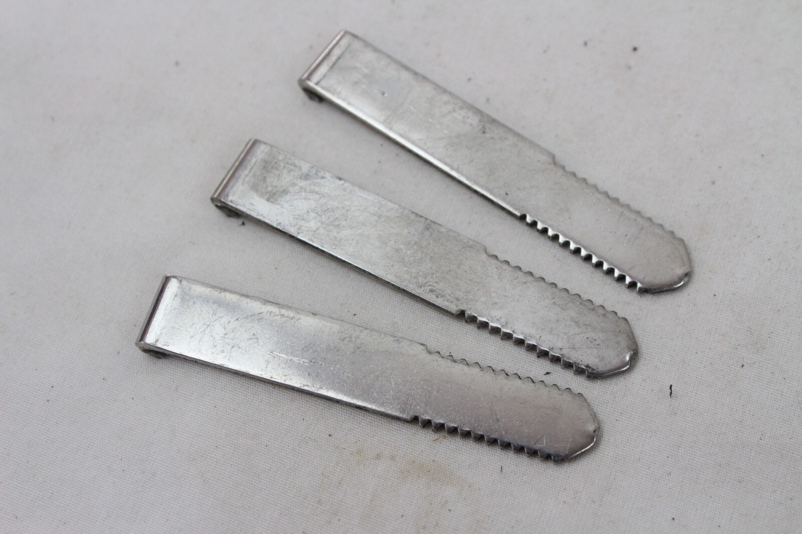 3 OEM NOS Ford Gumball Peanut Coin Op Vending Machine Lock Locking Bar ...