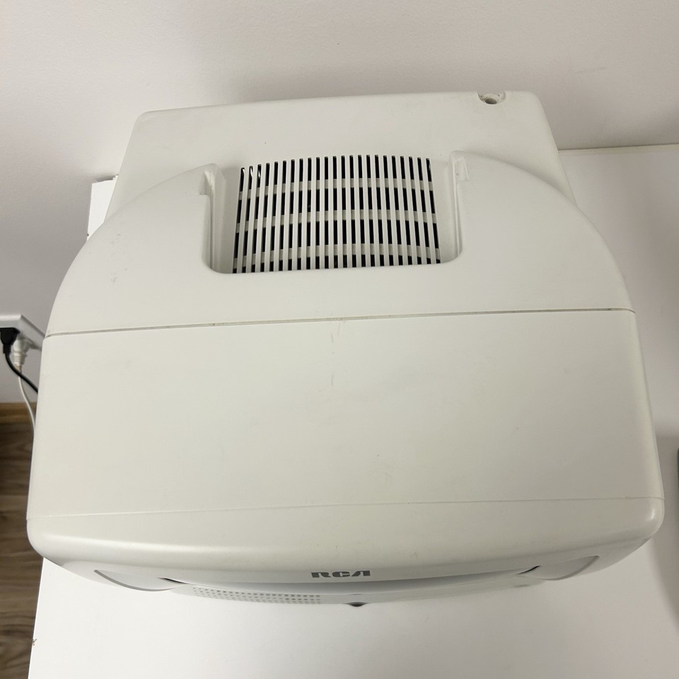 RCA CRT TV 9" Inch Model E09344 Tested Working w/ Remote White VTG ...