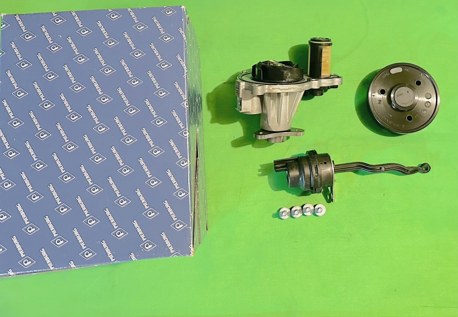 2016+ BMW 330 530 430 X3 Z4 B46 B48 2.0L Engine Coolant Water Pump F30 ...