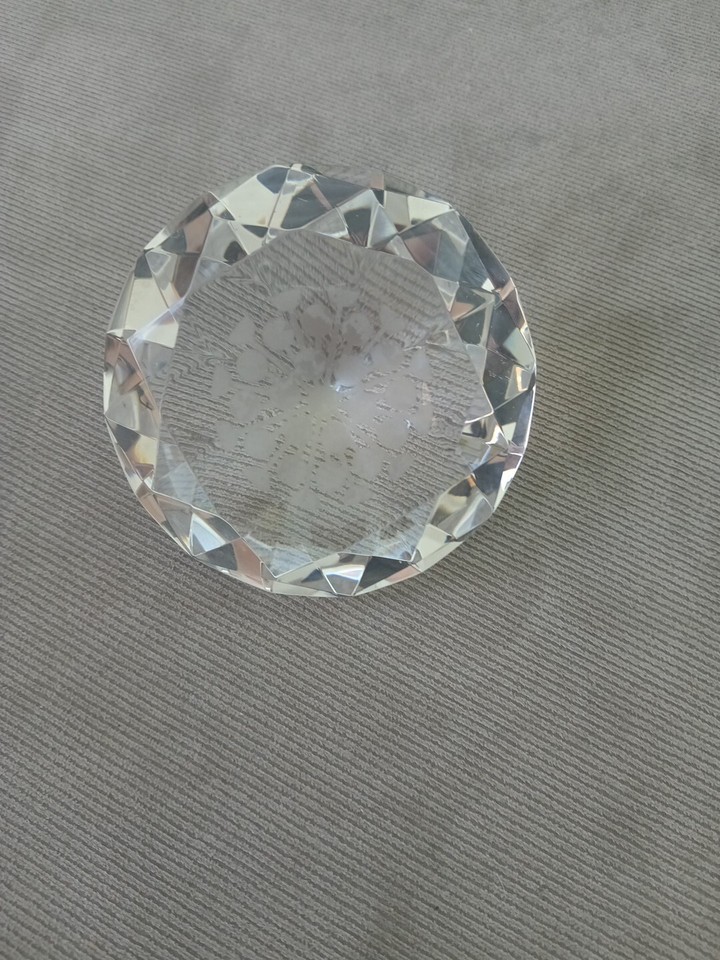 Clear Crystal Paperweight Art Glass Diamond Shaped Gem Stone Faceted ...
