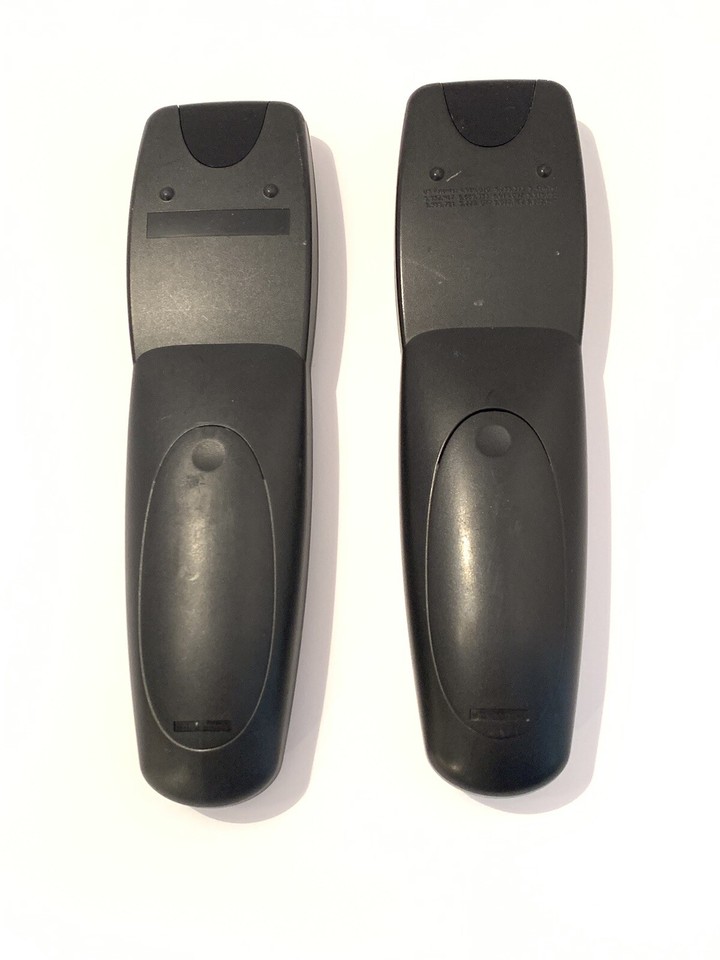 COMCAST/XFINITY Motorola Custom DVR 3-Device Universal Remote Silver ...