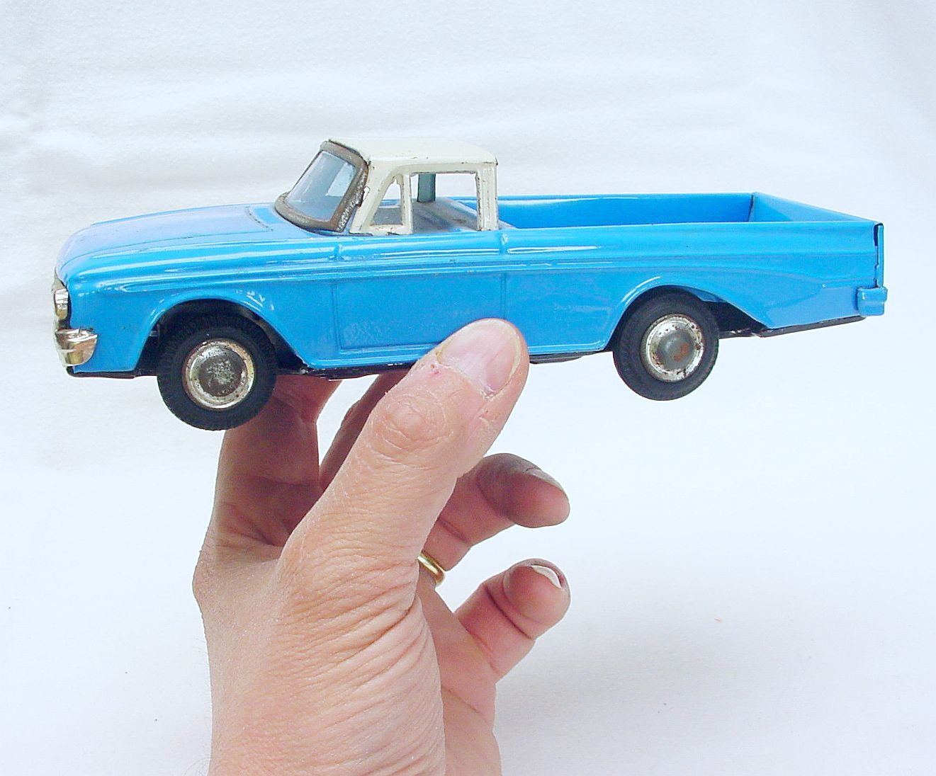 TN Japan 1:25 CHEVROLET PICK-UP Truck Friction Tin Toy Car NM`60ties ...