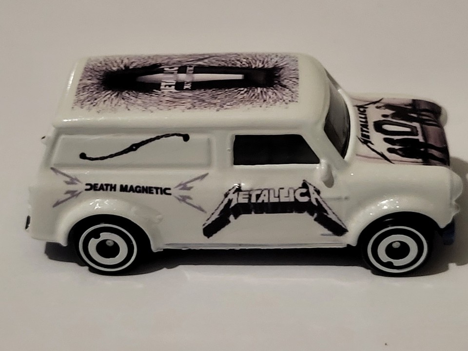 Hot Wheels METALLICA Death Magnetic 1967 AUSTIN mini van HEARSE custom ...
