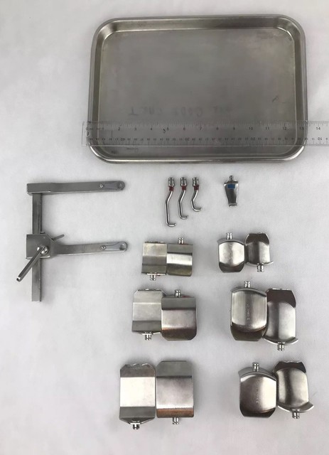 Zimmer Surgical 3065 01 Downing Retractor With Blade Package And Surg ...