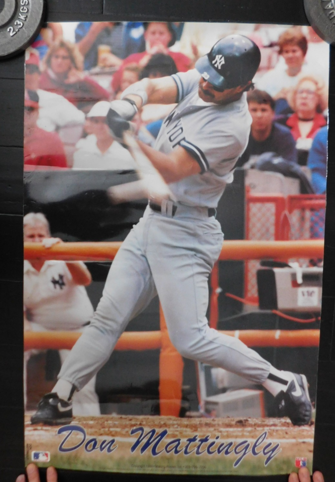 Don Mattingly New York Yankees Poster 1989 24x35 | eBay