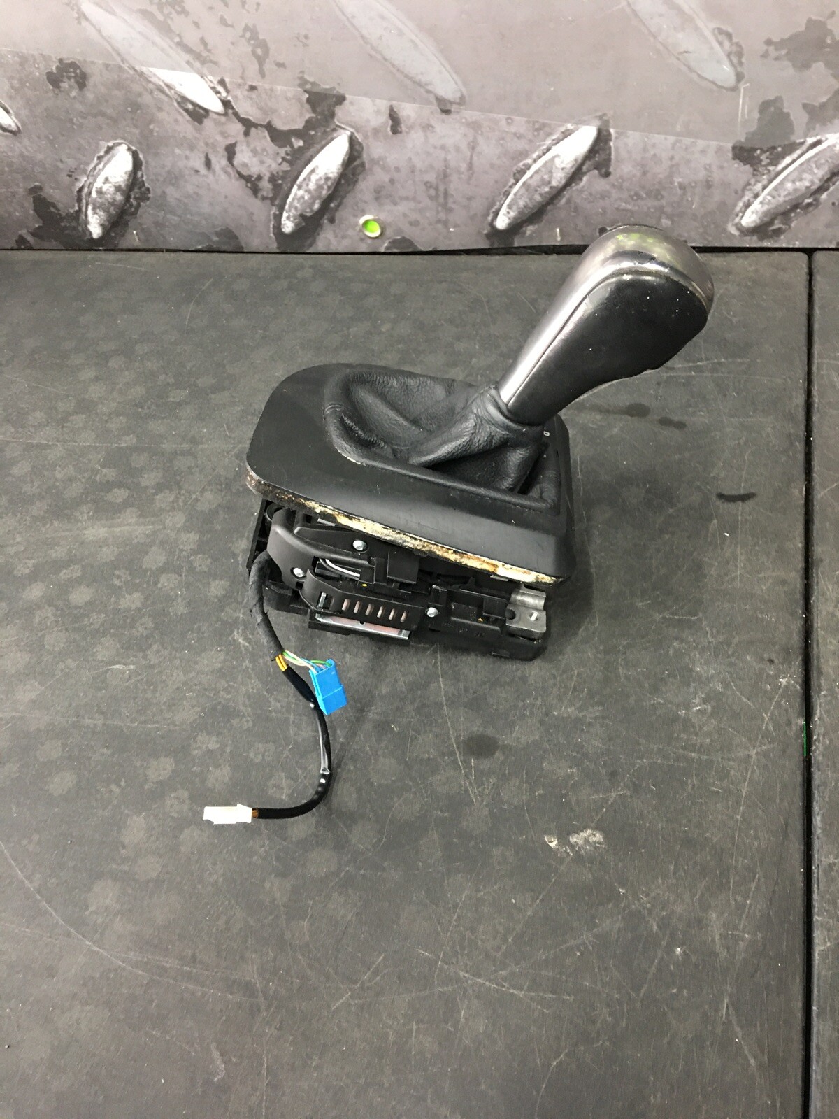 2006 BMW 530Xi Gear Shifter Automatic Transmission Shift Box | eBay