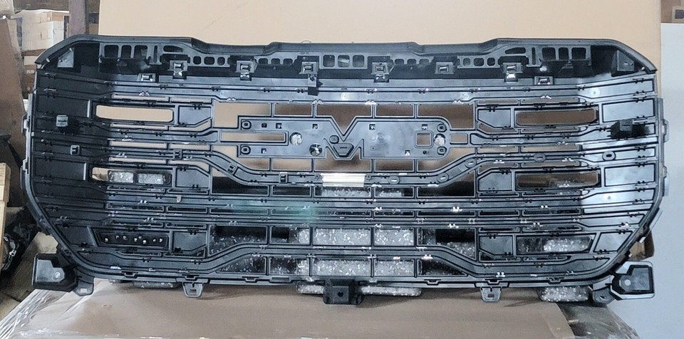 2022-2023 GMC Sierra 1500 Grille AT4X 84878063 (OEM)- CHROME-NEW STYLE ...