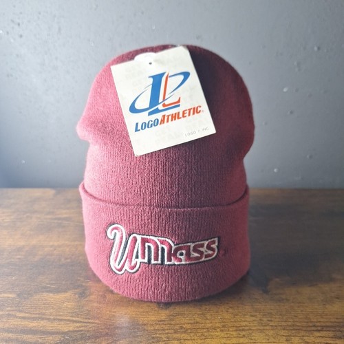 UMass Minutemen Vintage NCAA Script Cuffed Knit Winter Beanie Sports ...