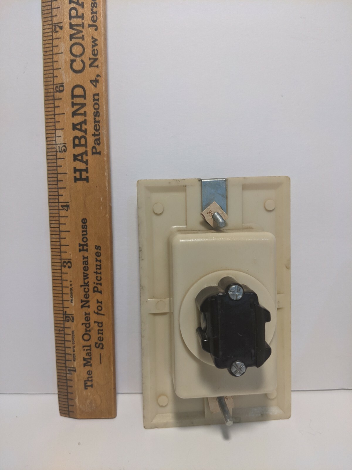 Vintage Clock Hanger Outlet Eagle Electric Plug Switch Bakelite | eBay