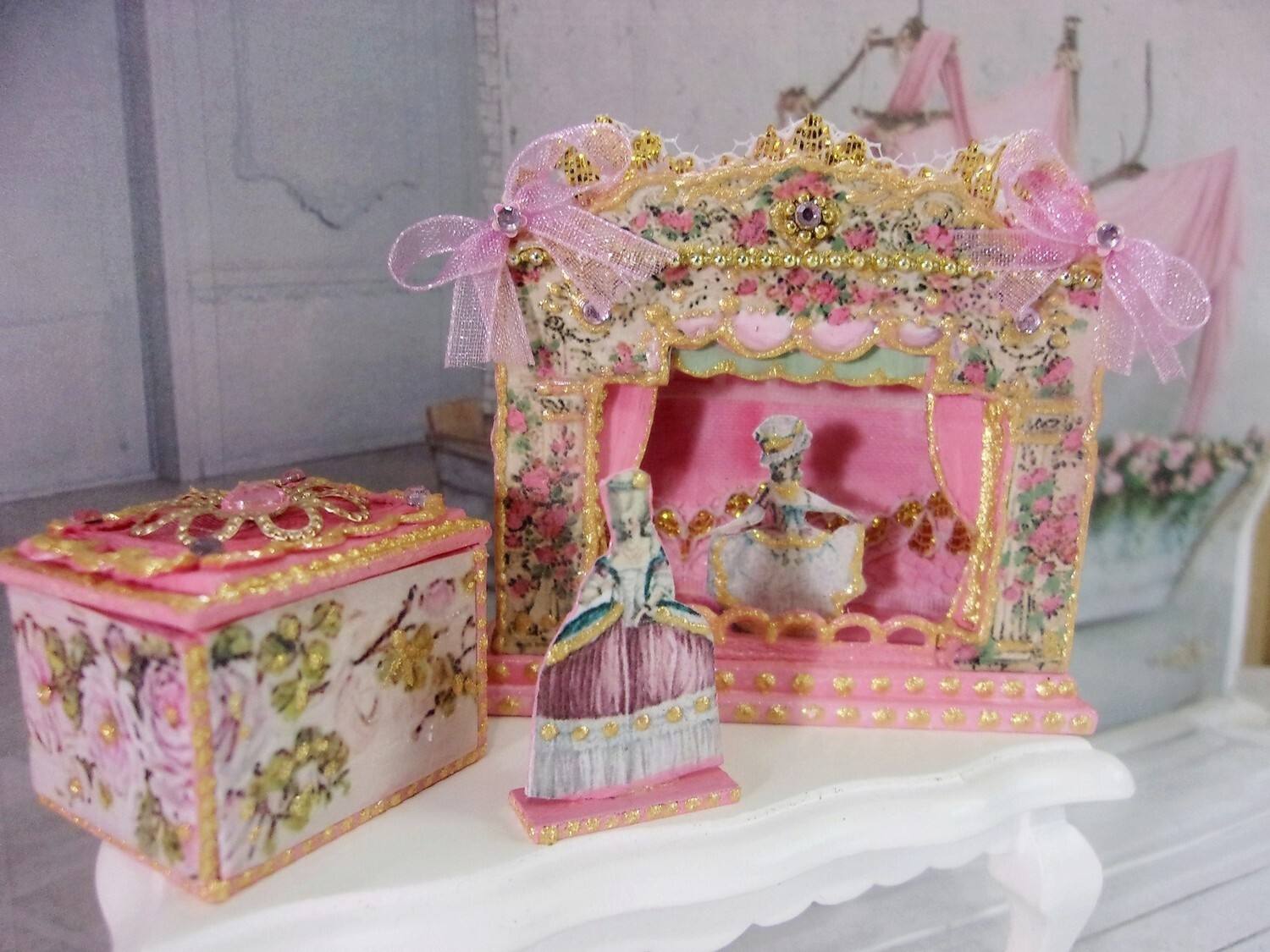 Puppet Theater Dollhouse Miniature Scale 1:12 Paper Doll on stand Box ...