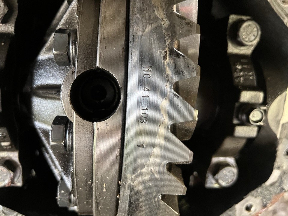Chevy 14 Bolt REAR DIFFERENRIAL 90-00 Chevy GMC Truck C2500 C3500 REAR ...