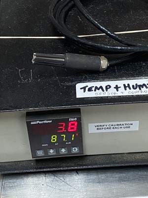 Temperature Controllers - Partlow