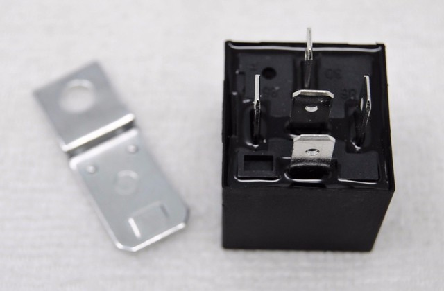 Genuine John Deere RE68327 Relay OEM for sale online | eBay