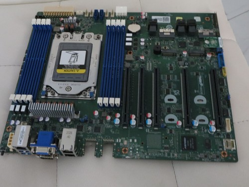 Tyan Tomcat HX S8030 S8030GM2NE AMD SP3 DDR4-3200 2TB 3DS LRDIMM ...