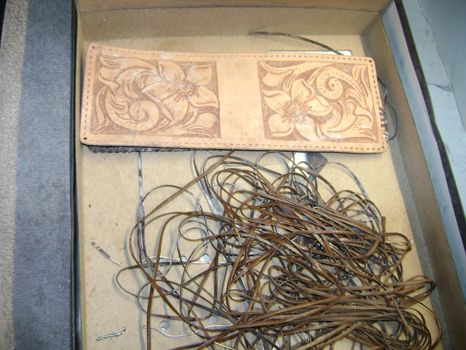 Vintage 1968 Tandy Leathercraft Beginners Series B Kit Old West Leather ...