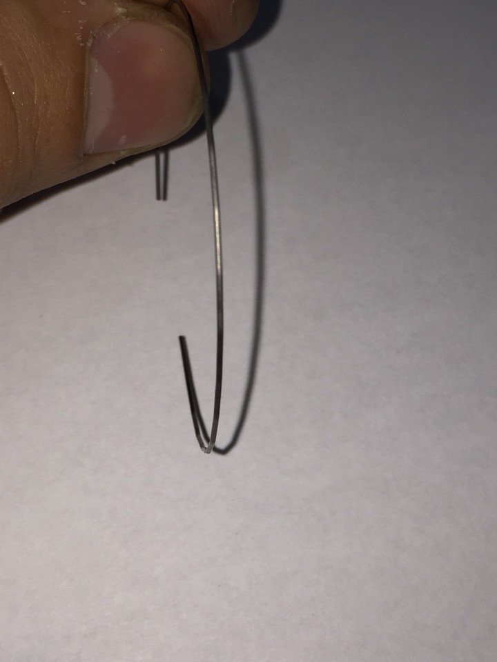 Breitling Super Avenger Inner Wire Retaining Clip Spring for 48mm Bezel ...