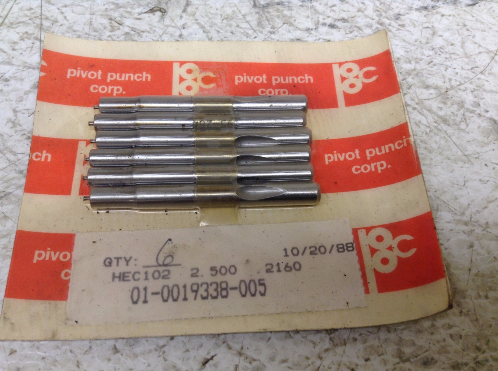 Pivot Punch 01-0019338-005 HEC102 2.500 .2160 HEC 102 010019338005 PKG ...