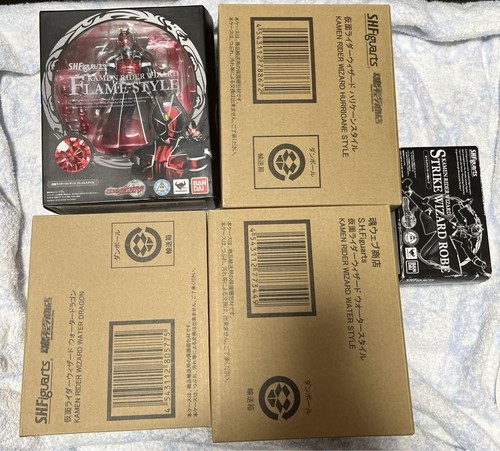Kamen Rider Wizard S.H.Figuarts 15-Piece Set | eBay