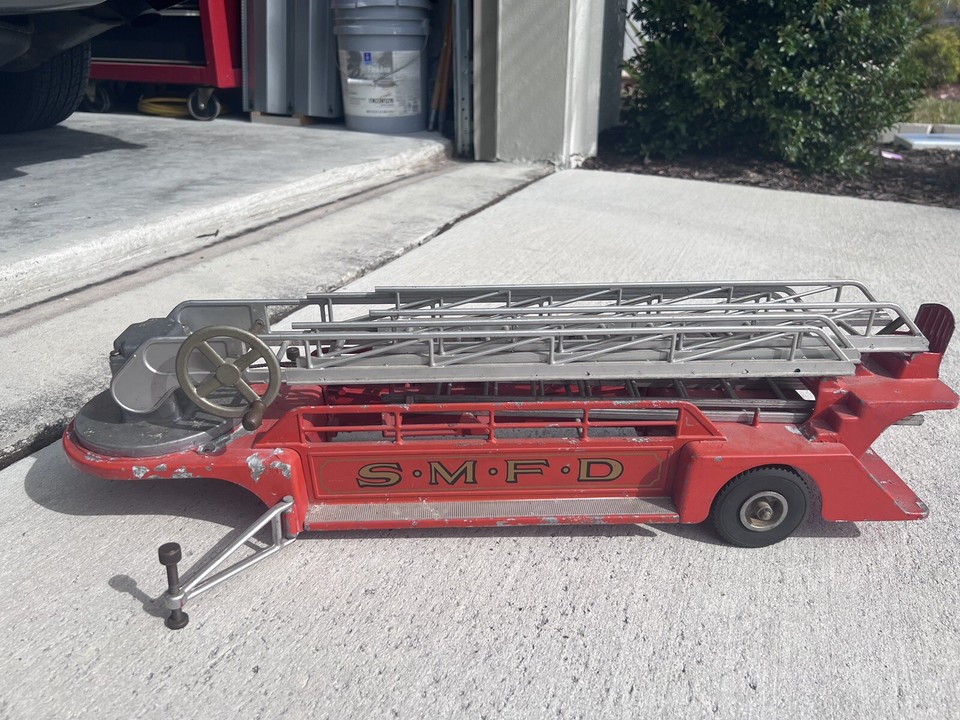 Vintage Smith Miller SMFD Mack Hook and Ladder Fire Truck NO. 3 See ...