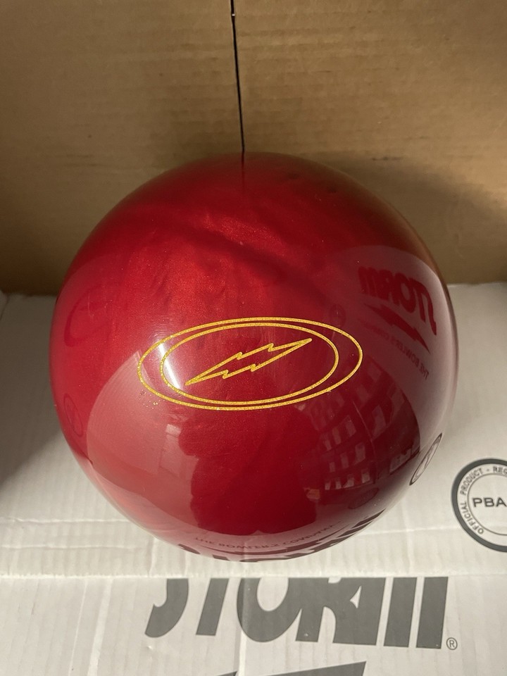 Storm IQ Tour Ruby 15lbs! NIB! | eBay