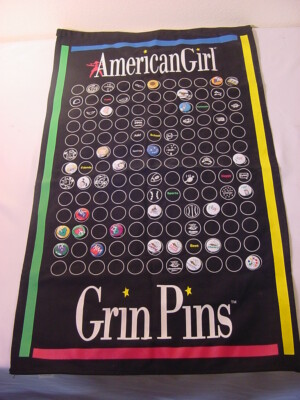 26 AMERICAN GIRL GRIN PINS WITH WALL TAPESTRY | eBay
