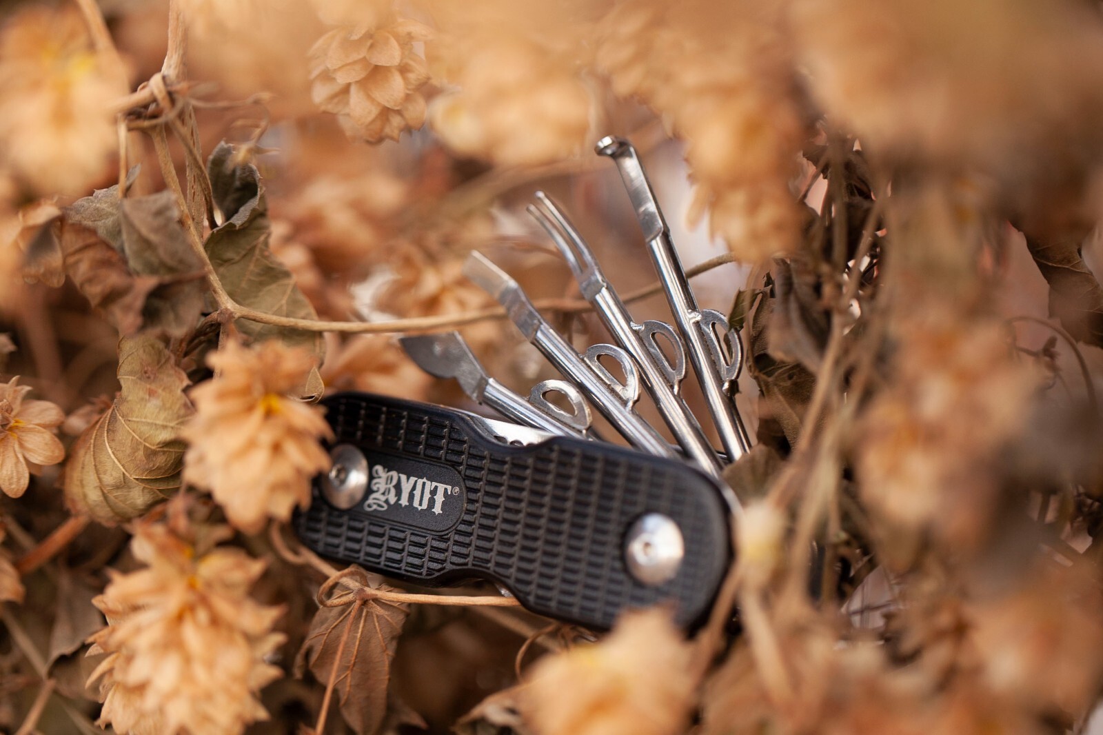 The RYOT® Utility Tool V1. The go-to tool for all of your downtime ...