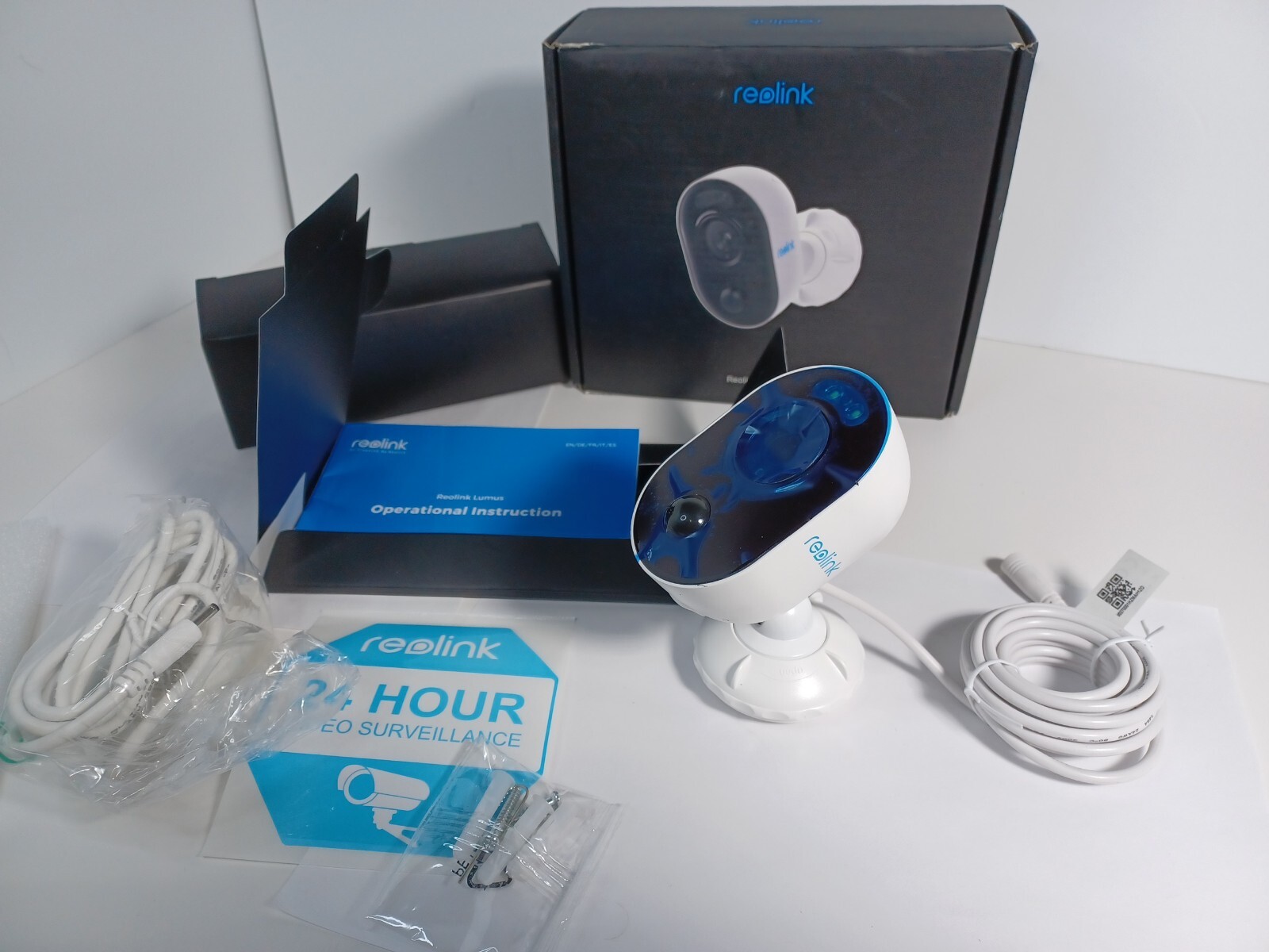 Reolink Lumus WiFi Security Camera Outdoor with PIR Spotlight 1080P IP ...