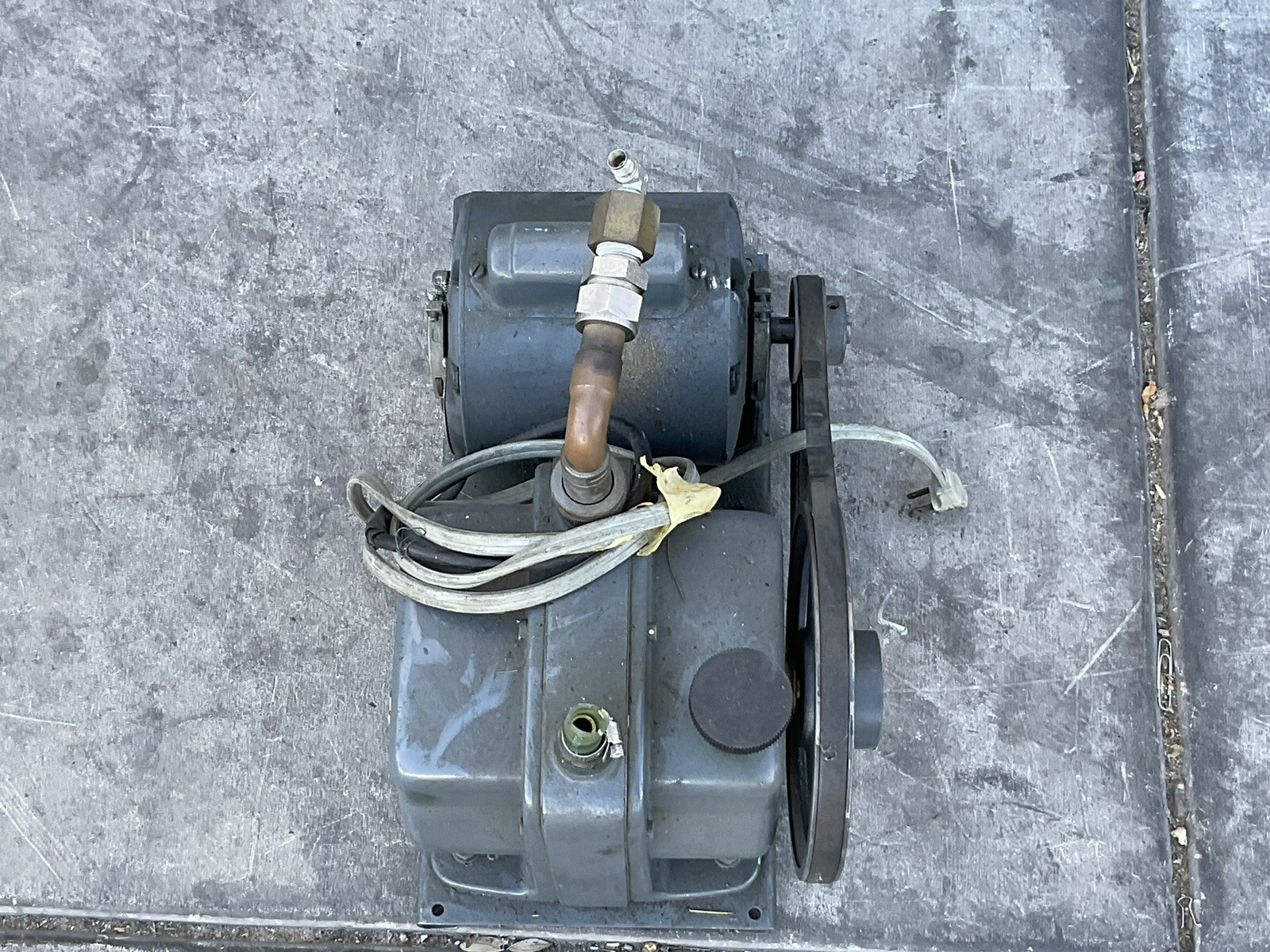 Cenco HYVAC 7 Vacuum Pump w/ GE Motor / Local Pick Up / | eBay