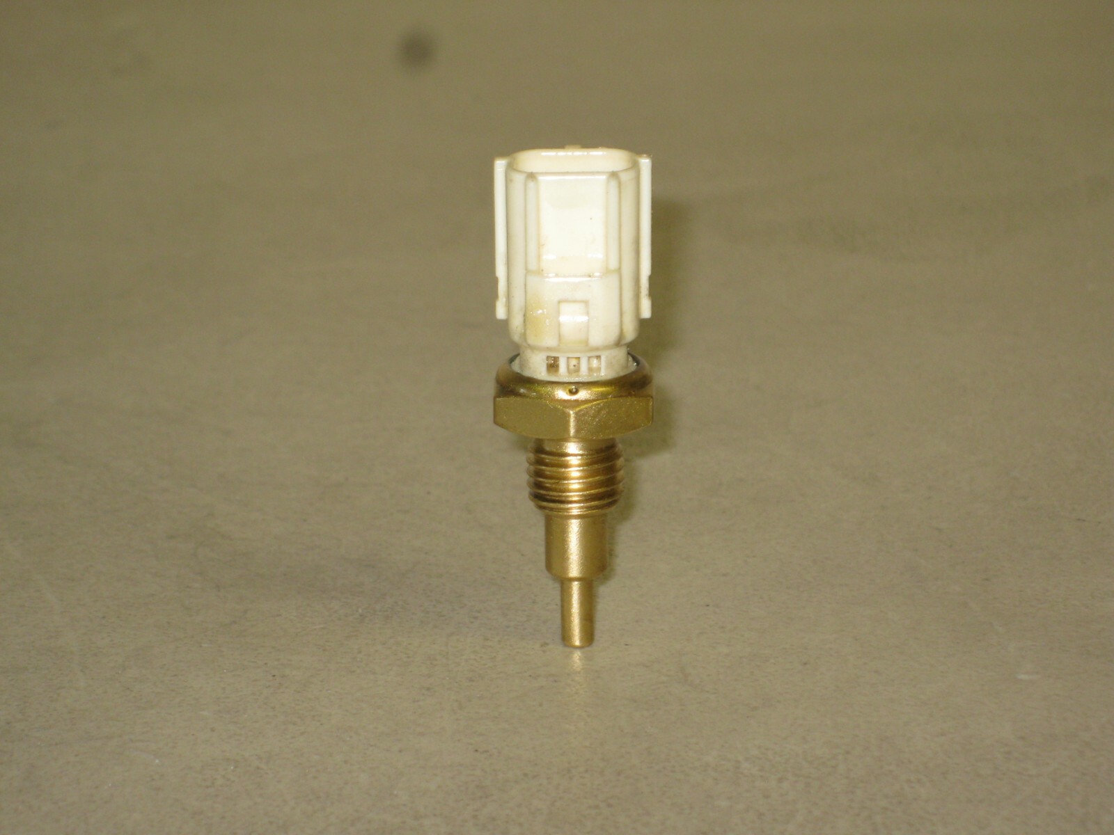 Toyota Lexus Scion Coolant Temperature Sensor Water Temp 89422-33030 ...