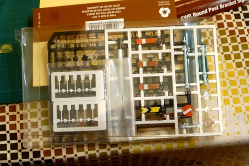 Ratio 476 LMS Round Post Signal Kits. HUGE Saving for sale online ...