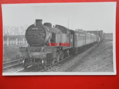PHOTO LNER THOMPSON CLASS L1 2-6-4T LOCO NO 67715 | eBay