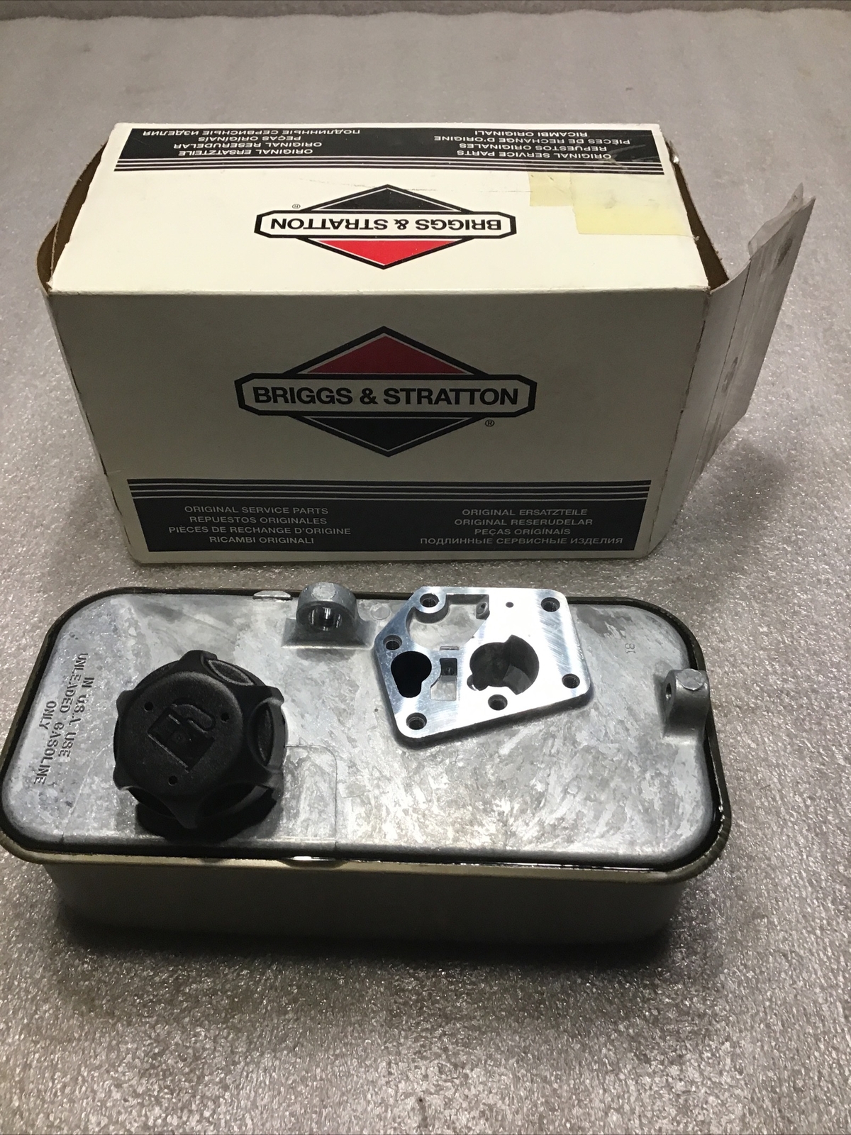 Genuine Briggs & Stratton Fuel Tank With Cap 494406 for sale online | eBay