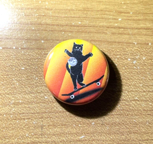 Funny Skateboarding Cat Fridge Magnet Round Fridge or Locker Magnet 1 ...