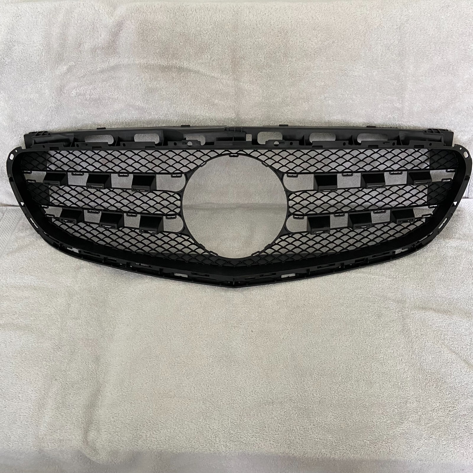 MERCEDES E CLASS W212 FRONT GRILLE BUMPER COVER 2128851400 2014 - 2016 ...