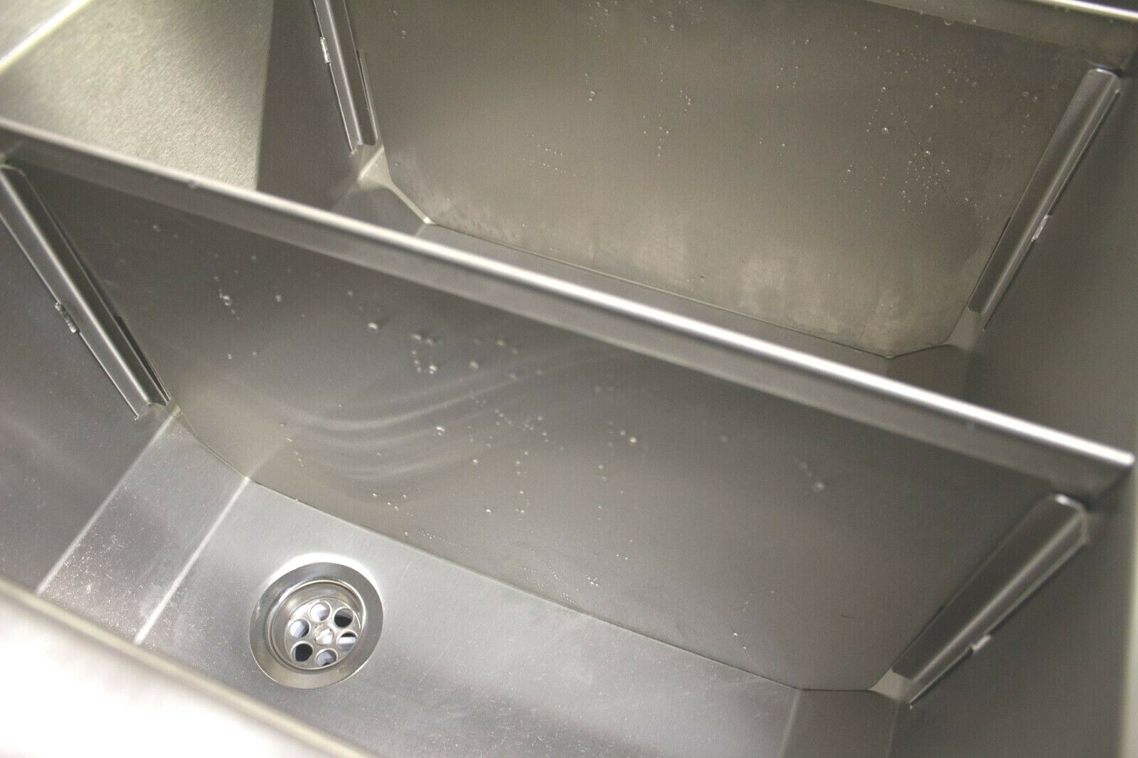 Fully Insulated Stainless Steel Drop In 800 MM Ice Well, With Dividers ...