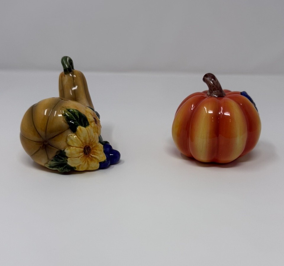 Avon 2001 Ceramic Salt & Pepper Shakers Harvest Pumpkin Squash Gourd ...
