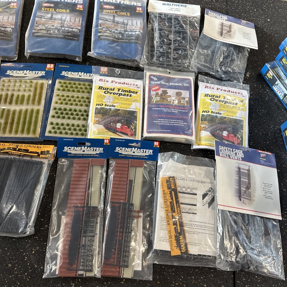 Lot 20 GREAT WEST MODELS HO #111 KIT Neighborhood Walthers Scene ...