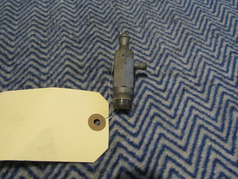 1970 FORD MUSTANG TORINO CYCLONE 351C 4V INTAKE MANIFOLD VACUUM TREE ...