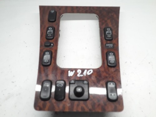 Mercedes-Benz W210 D Mopf Fensterheber Schalterleiste 2108213951 for ...