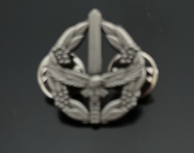 RAAF Ground Combat Badge With Pins. #RAAF#combat#airforce | eBay Australia