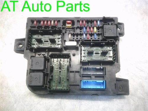 2005-2006 DODGE DURANGO CABIN DASH FUSE BOX JUNCTION BLOCK OEM ...