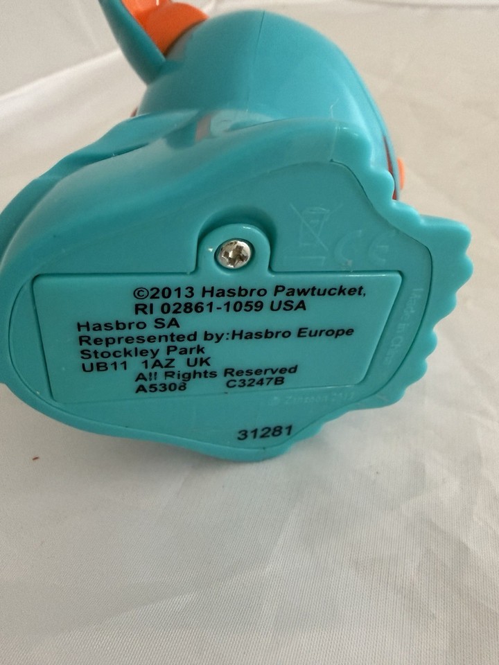 Hasbro Magic Jinn Talking Interactive Animal Guessing Game 2013 with ...